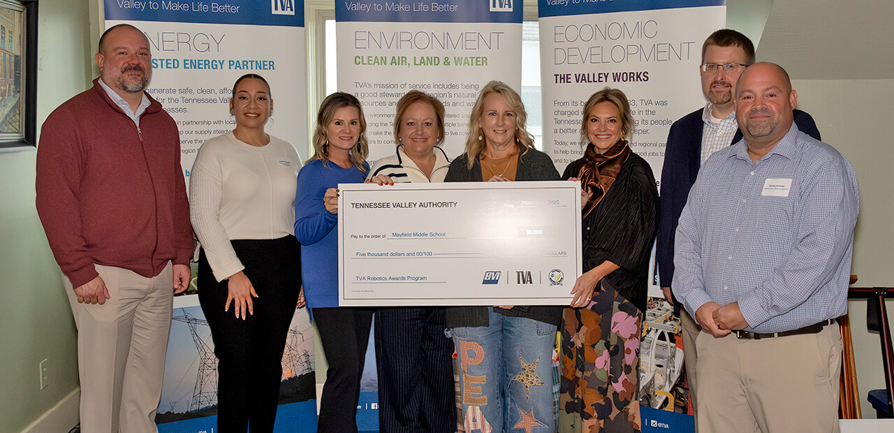 Mayfield Middle School Awarded $5,000 Robotics Grant